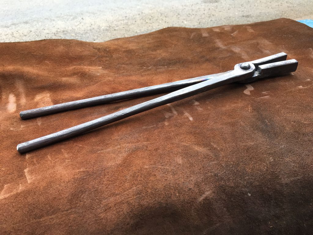 Victory Tools Round Rein Power Hammer Tongs - Forged Ironmongery